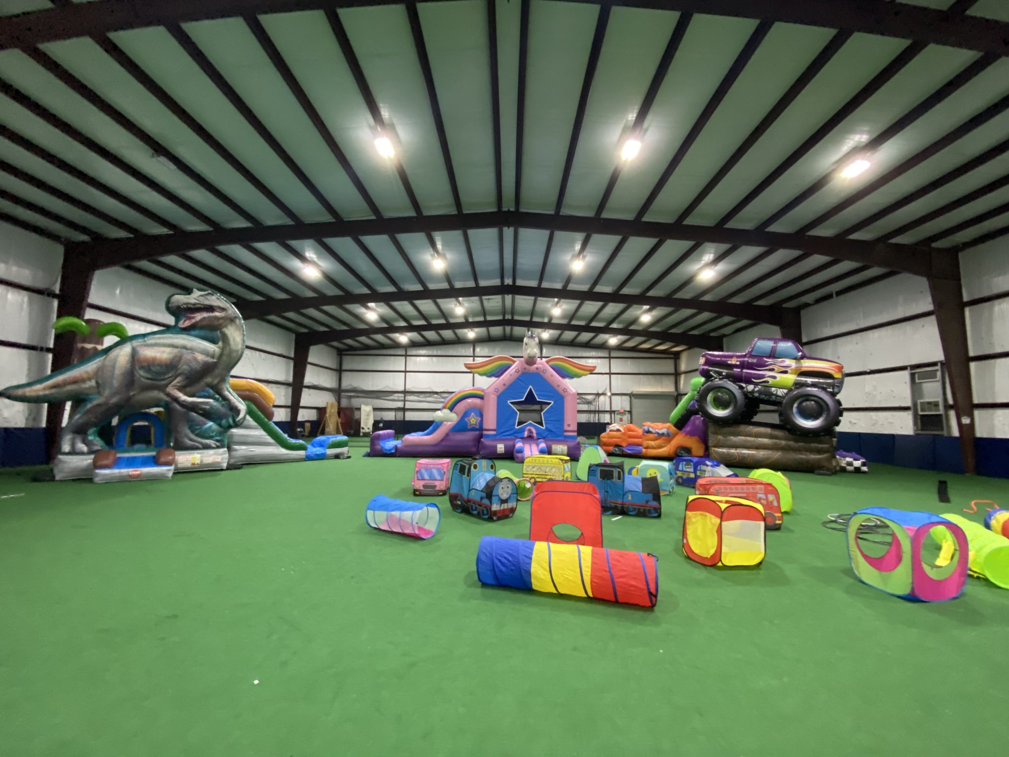 Inflatable Time Home - InflatableTime.com New Iberia LA.